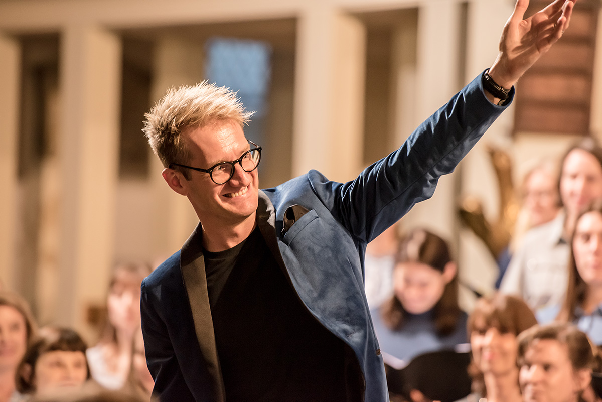 Meet The Team | Victoria Park Singers